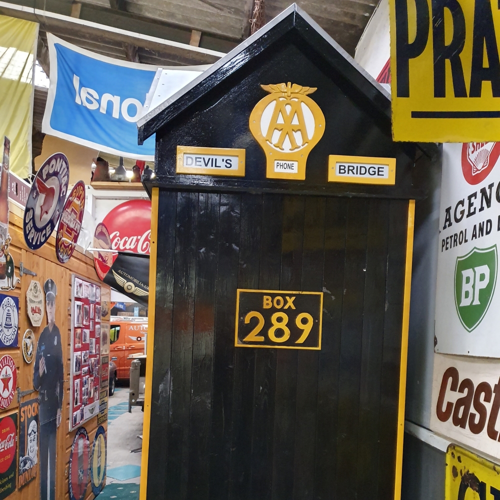 aabox | Automobilia-UK - vintage petrol pumps, globes, signs, signage ...