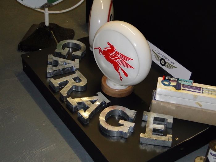 Garage letters metal 8 inch 3D boxed section , superb display ...