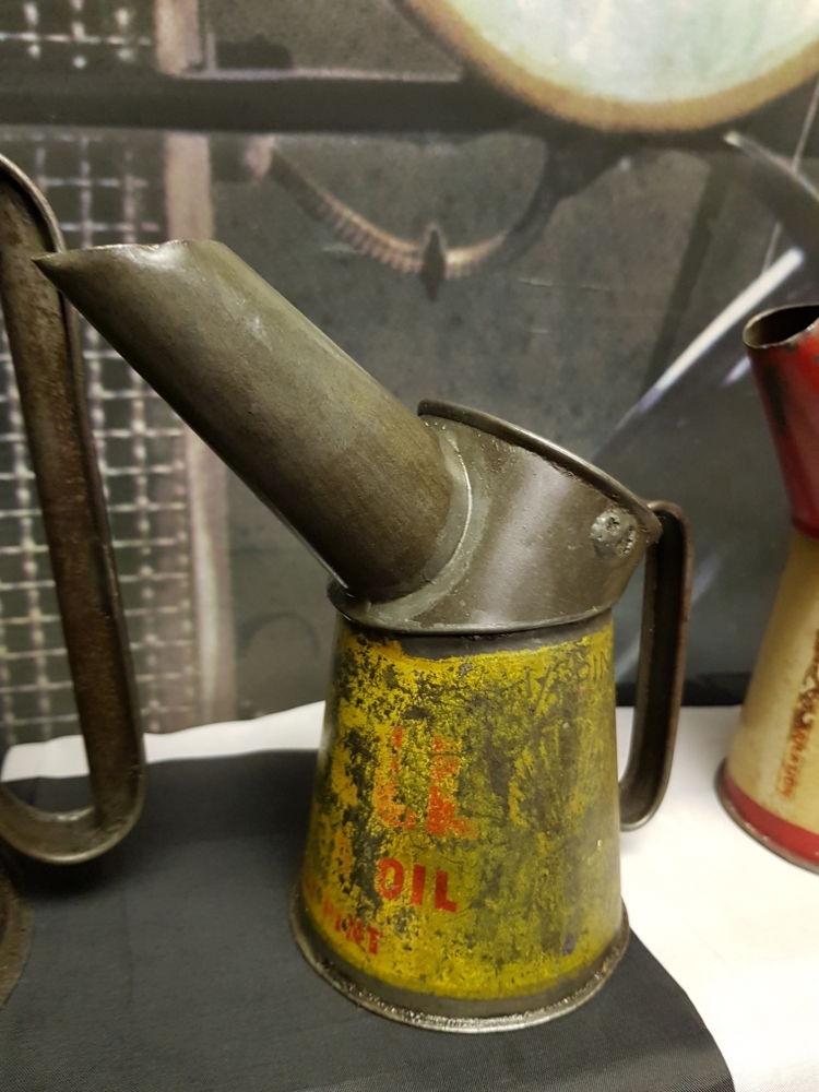 SHELL early pourer superb | Automobilia-UK - vintage petrol pumps ...