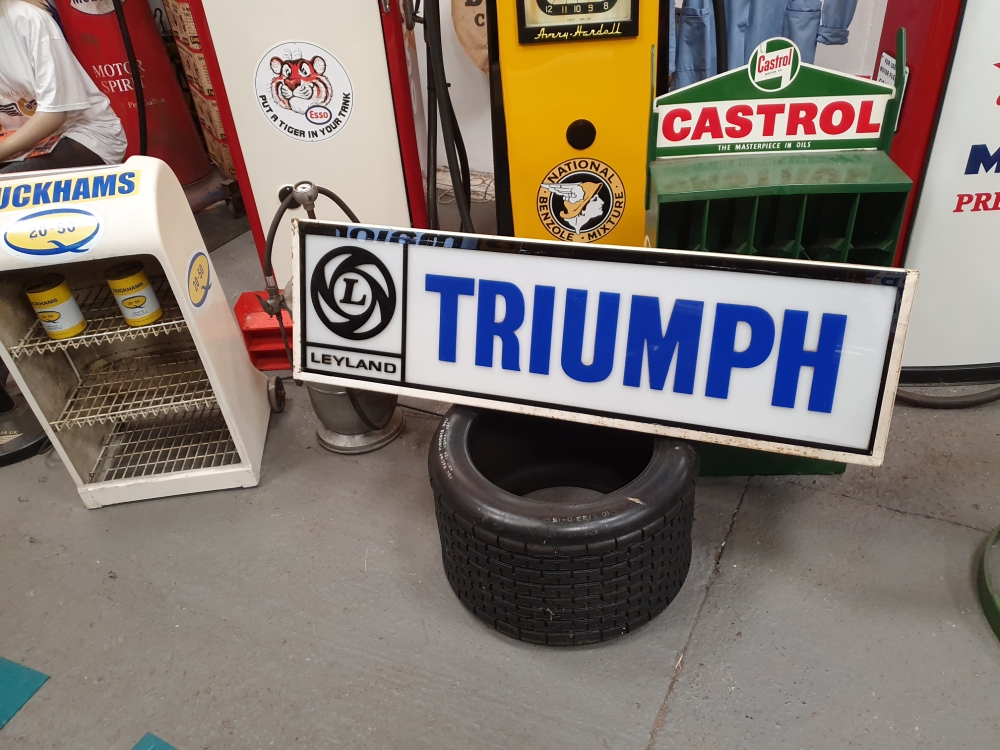 Triumph ORIGINAL lightbox superb item | Automobilia-UK - vintage petrol ...