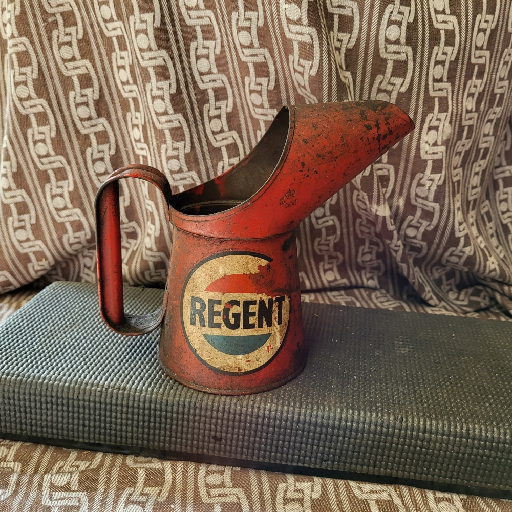 REGENT 1 pint pourer | Automobilia-UK - vintage petrol pumps, globes ...