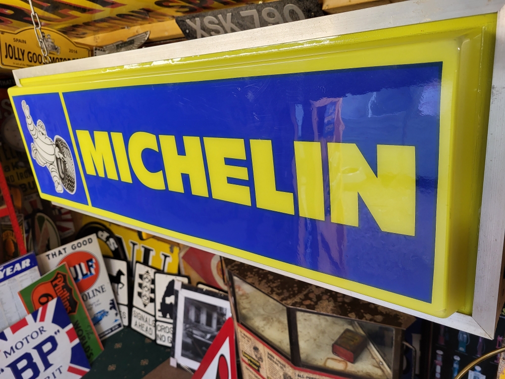 MICHELIN Original lightbox STUNNING ! SOLD to client in WATFORD ...