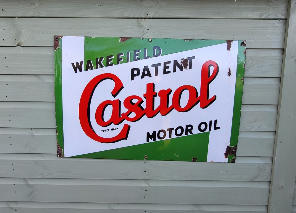 Wakefield CASTROL enamel ORIGINAL sign FANTASTIC ! 30 x 20 inch ...