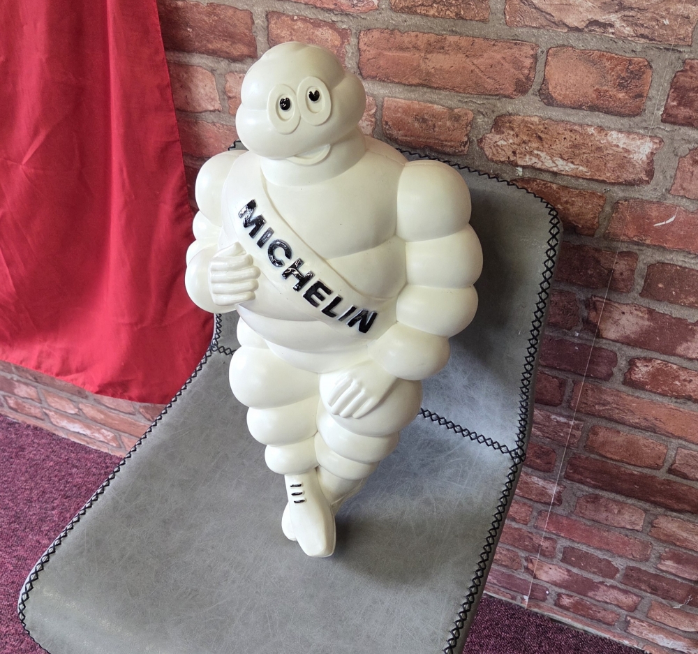 Michelin Man GENUINE 18 inch STUNNING ! BEST WE HAVE HAD ! With bracket ...